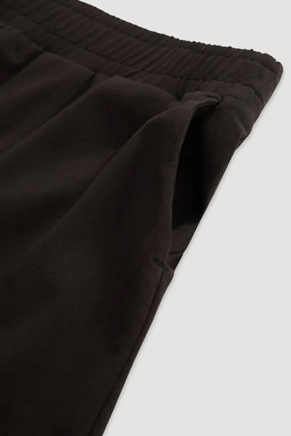 Moncler Logo Patch Bermuda Shorts - Black