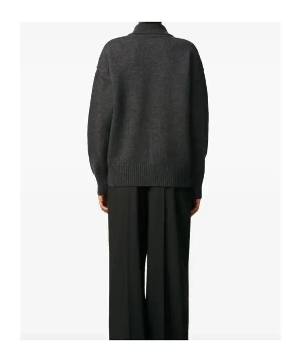 Ami De Coeur Sweatshirt