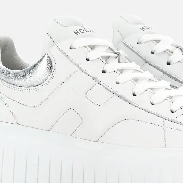 Hogan Logo Printed Low-top Sneakers - White
