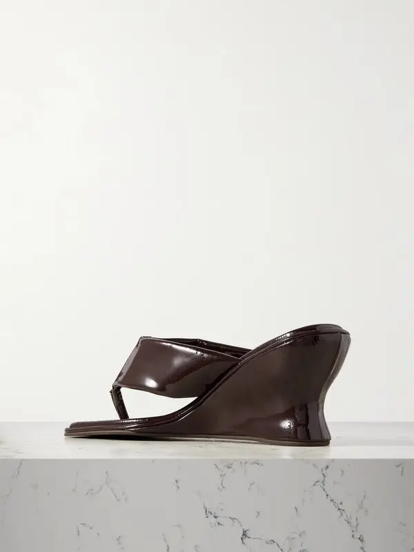 ST. AGNI Patent Leather Wedge Sandals - Wine Red