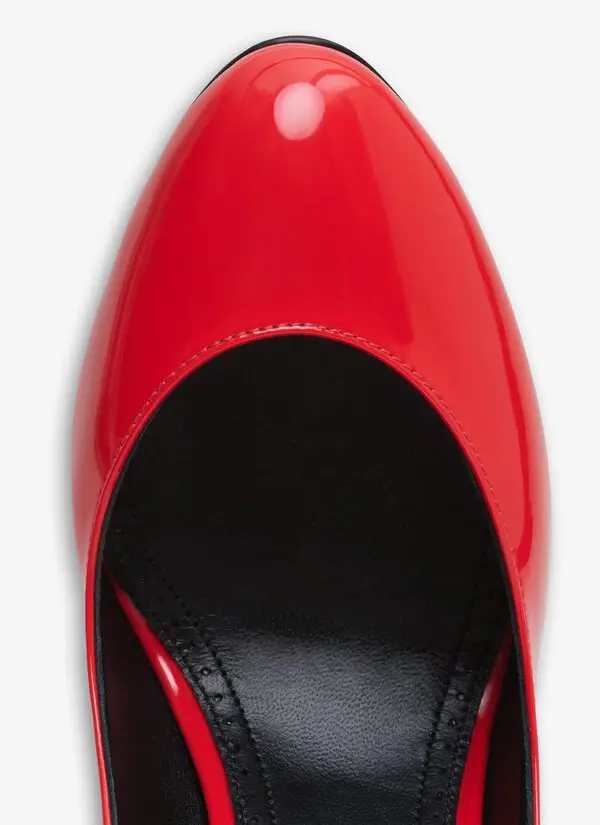 Alaïa Round Toe Stiletto High Heels With Adjustable Buckle - Cherry Red