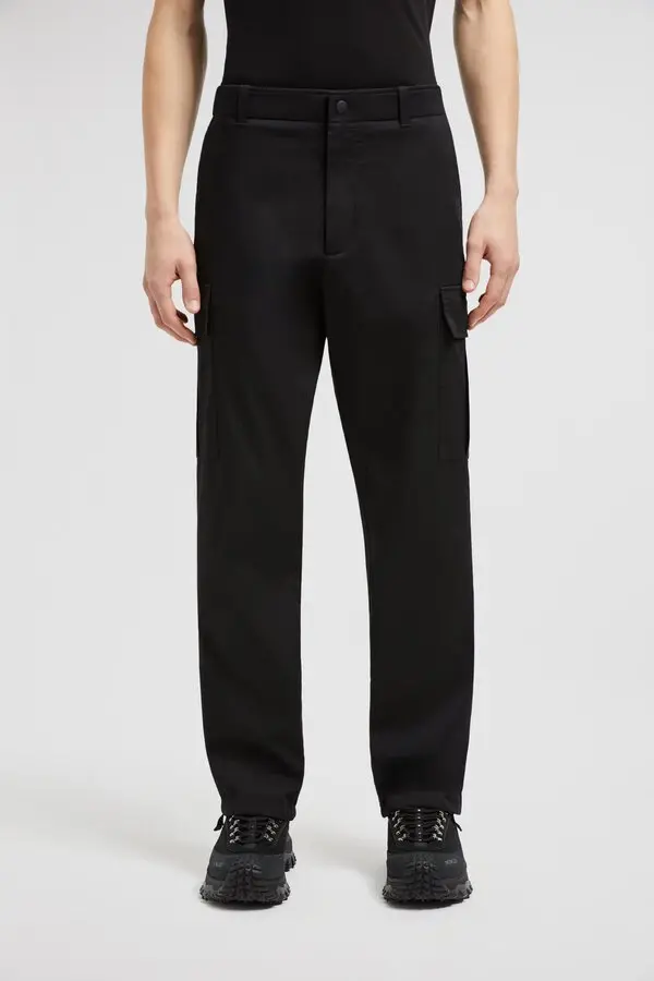 Moncler Logo Patch Cargo Pants - Black