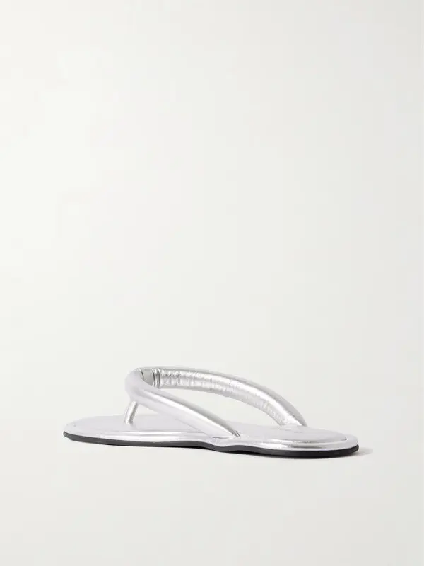 ST. AGNI Sumi Metallic Leather Flip Flops - Silver