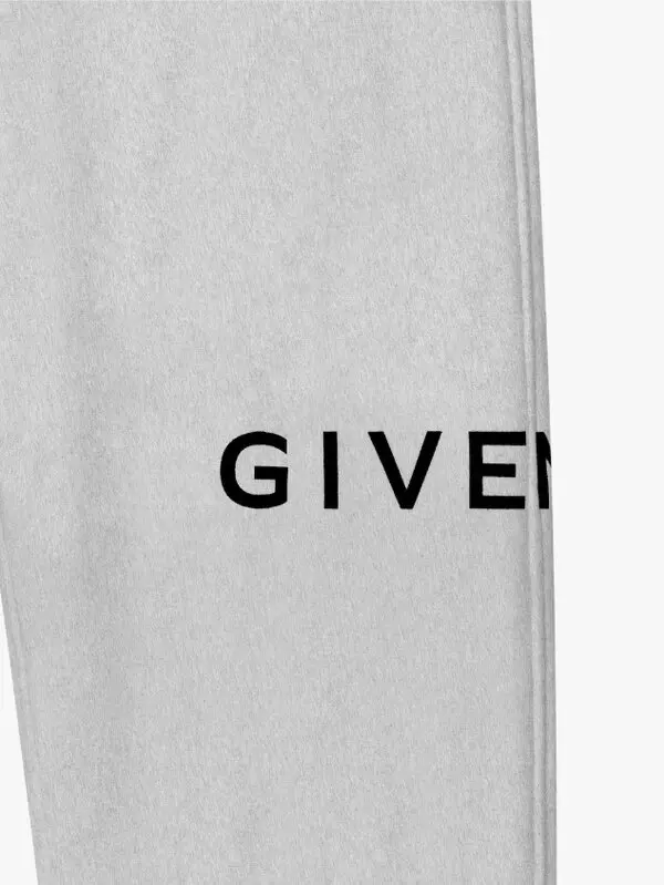 Givenchy Archetype Slim Fit Jogger Pants - Gray
