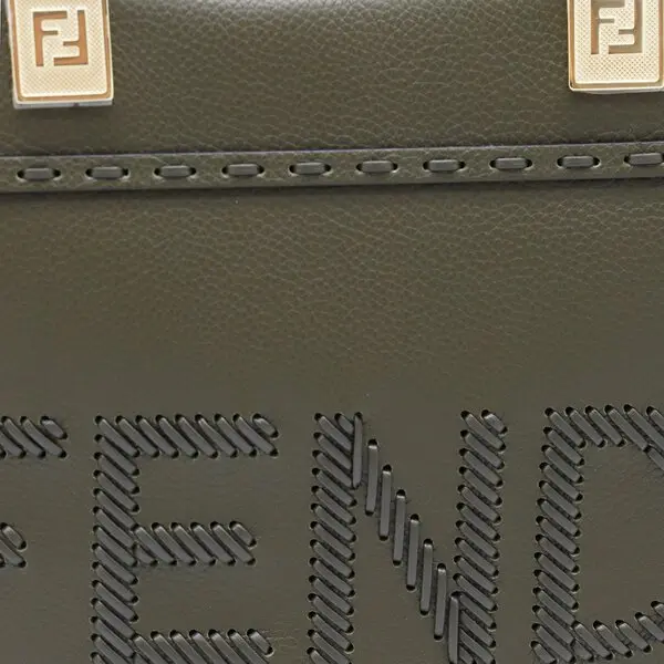 Fendi Logo Detailed Top Handle Bag