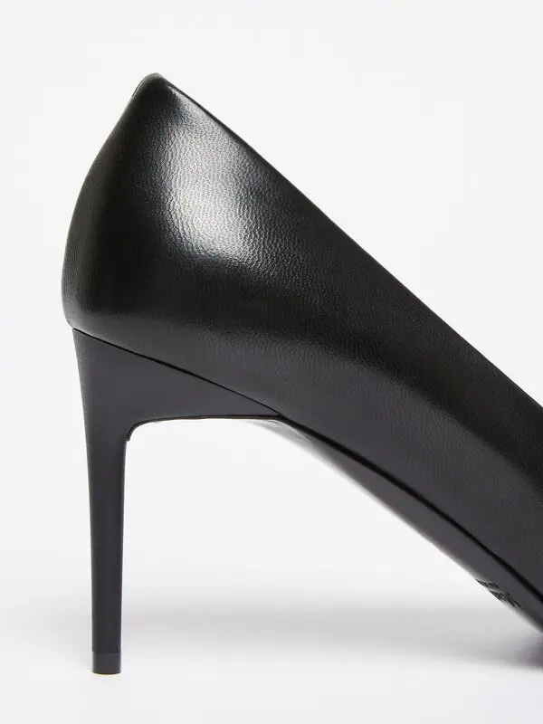 Max Mara Nappa Leather Court Pumps - Black