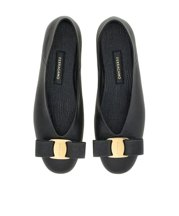 FERRAGAMO Round Toe Bow Detailed Ballet Flats - Black