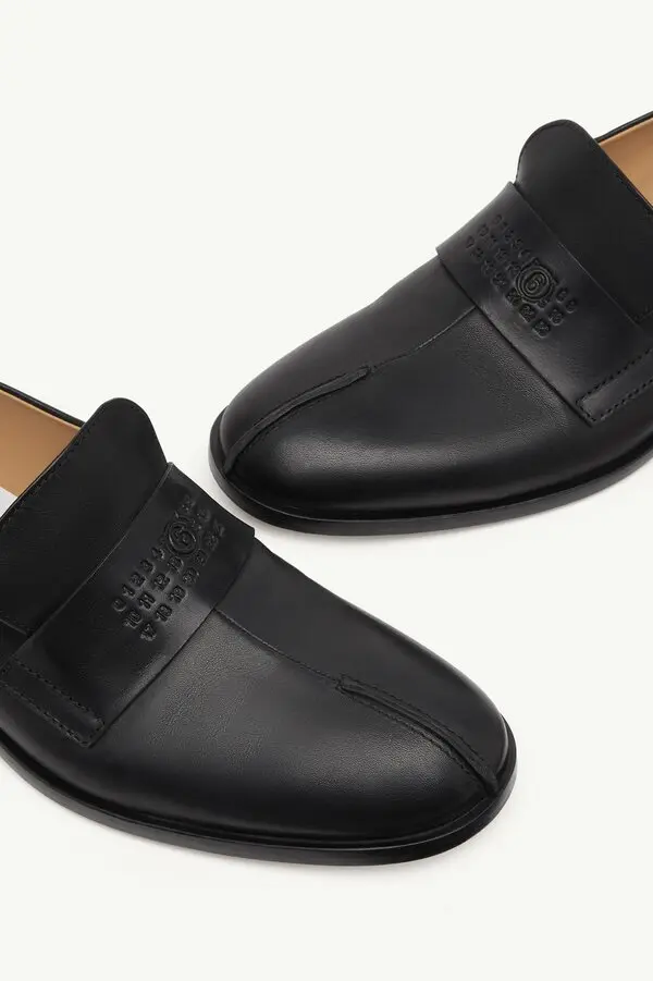 MAISON MARGIELA Classic Stitch Leather Loafers - Black