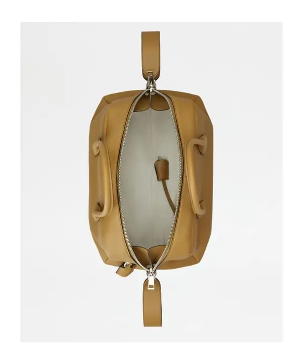 TOD'S Di Logo Debossed Tote Bag - Brown