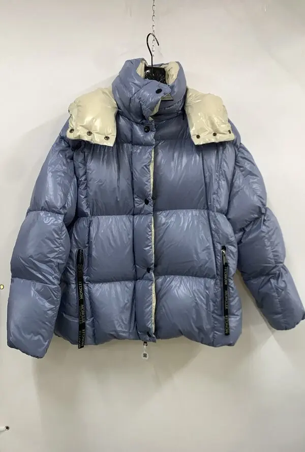 Moncler Parana Hooded Down Jacket