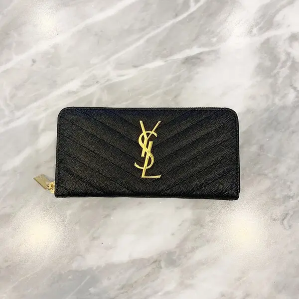 Saint Laurent Cassandre Matelassé Wallet - Black