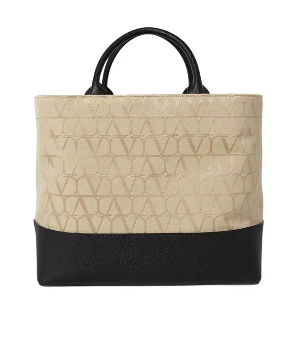 Valentino Garavani Logo Shoulder Bag - Nude
