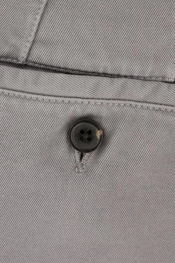Thom Browne Tapered Leg Chinos With Pressed Crease - Medium Grey