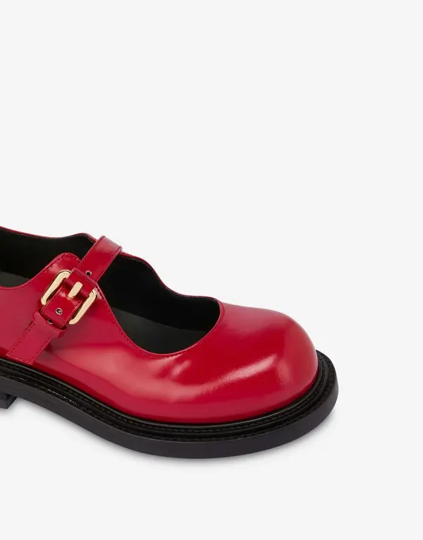 Moschino Round-toe Buckled Loafers