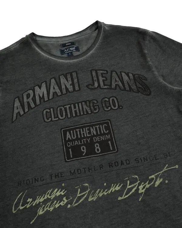 Emporio Armani Round-necked Logo T-shirt