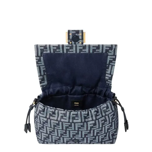 Fendi Medium Mamma Baguette Shoulder Bag - Blue