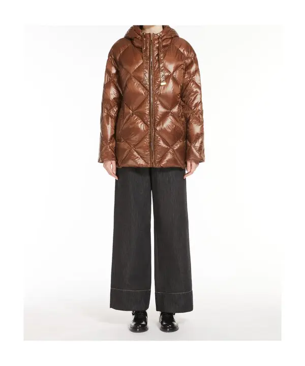 Max Mara Quilted Down Zip-up Hooded Jacket