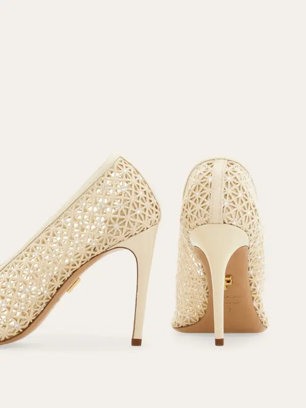 FERRAGAMO Sol 95 Woven Stiletto Pumps - Mascarpone