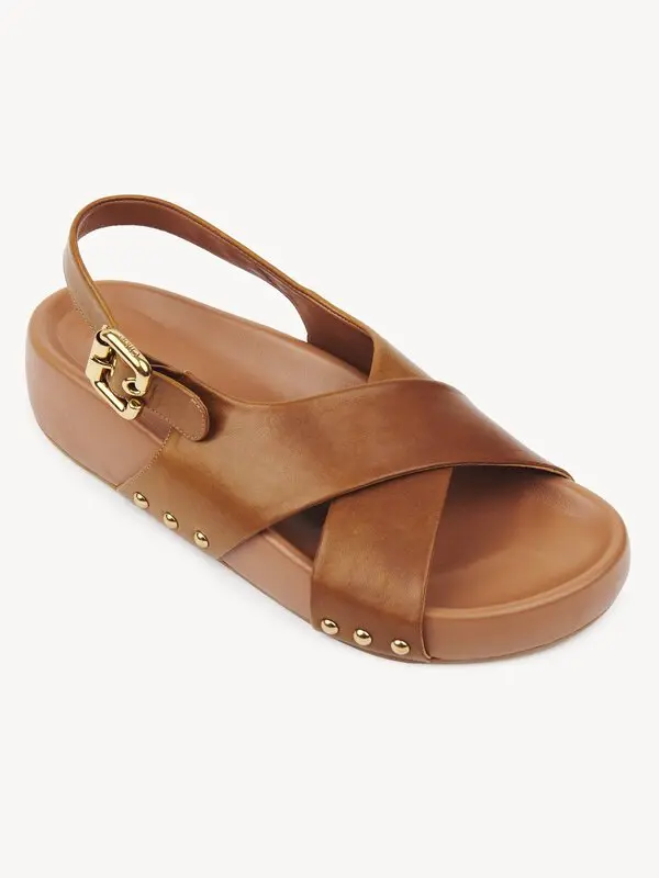 Chloé Mae Buckle Detailed Flat Sandals
