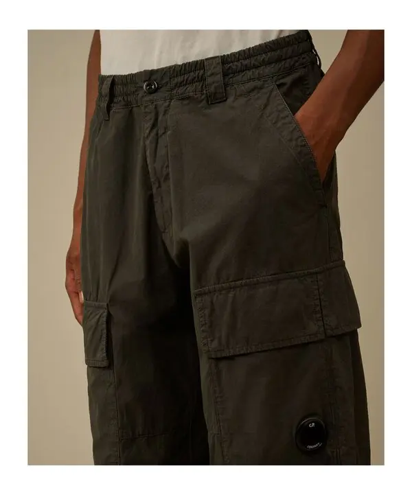 C.P. COMPANY Multi-pocket Cargo Pants With Lens Detail - Shadow-gray
