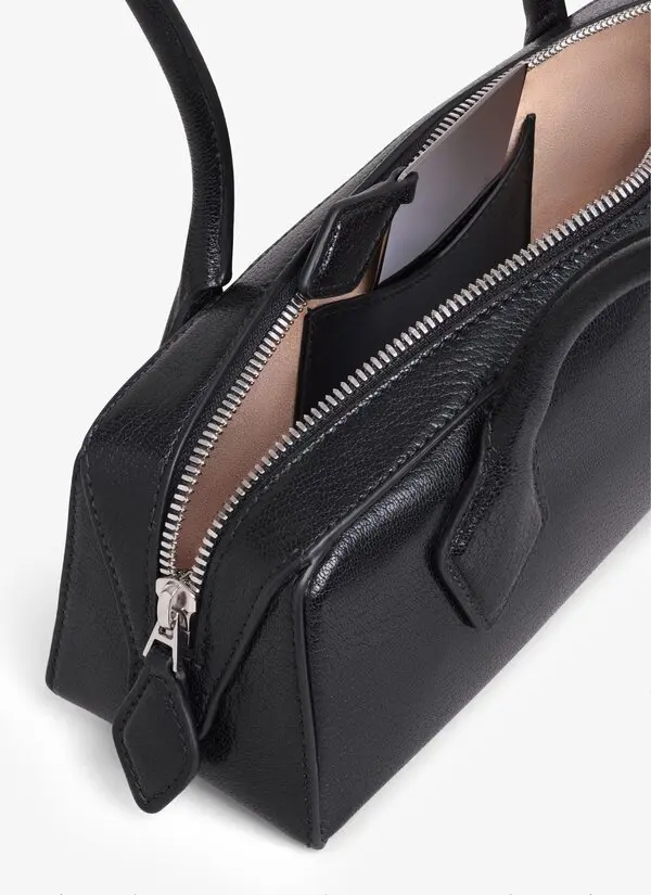 Alaïa Le Teckel Shoulder Bag - Black