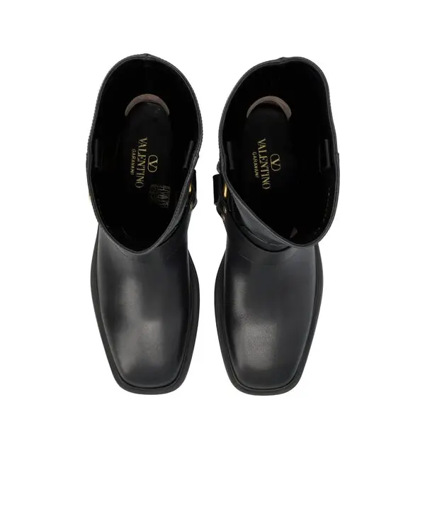 Valentino Garavani Vlogo Plaque Square Toe Boots