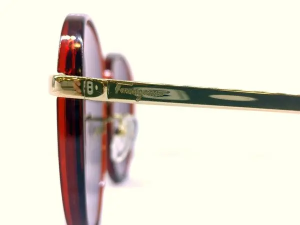 FERRAGAMO Round Frame Sunglasses