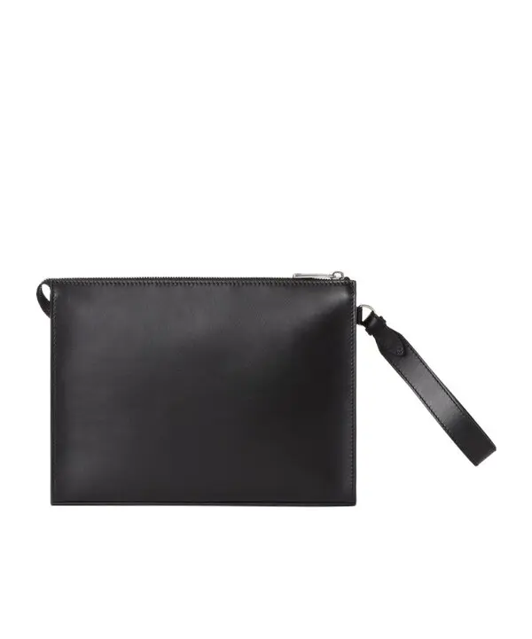 Fendi Logo Plaque Zipped Clutch Bag - Black