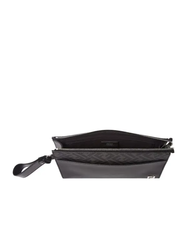 Fendi Logo Plaque Zipped Clutch Bag - Black