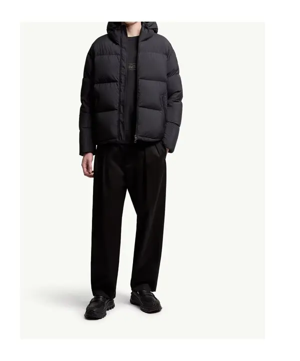 Moncler Zip-up Hooded Down Jacket With Drawstring Hem - Black