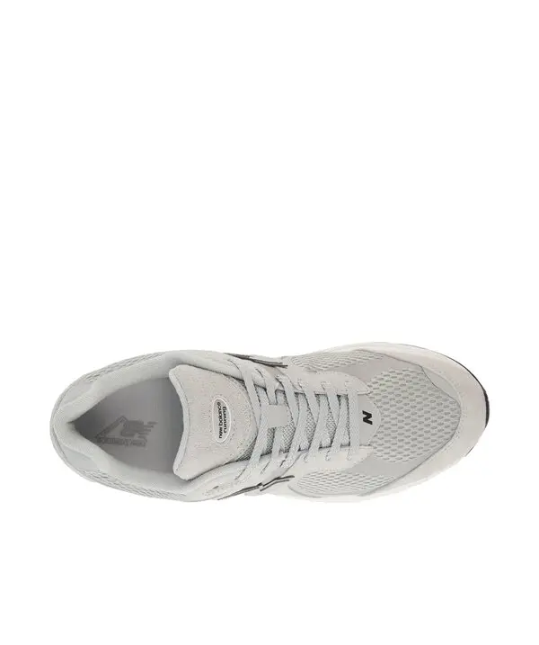 NEW BALANCE Round Toe Lace-up Sneakers - Grey