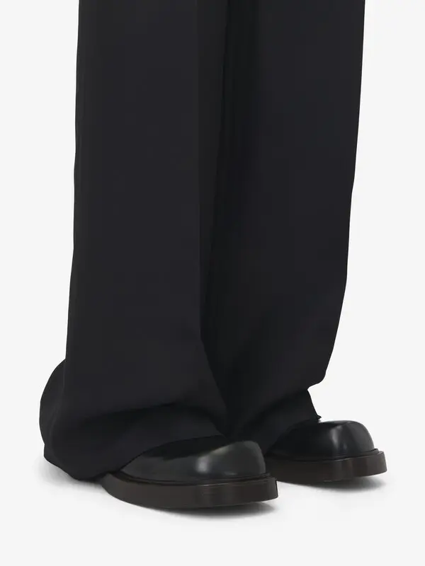 Alexander McQueen Round-toe Lace-up Derby Shoes