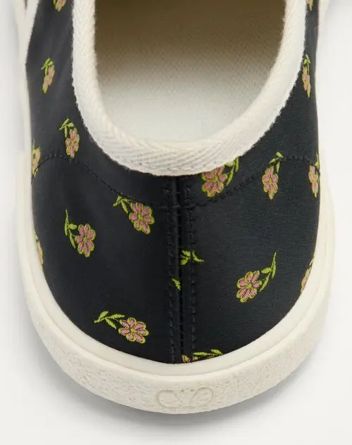 Valentino Garavani Bay Bay Floral Sneakers