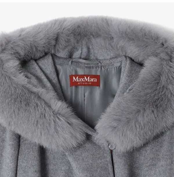 Max Mara Hooded Coat With Fur Trim - Gray