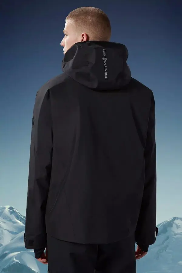 Moncler Lapaz Ski Jacket With Hood And Logo Details