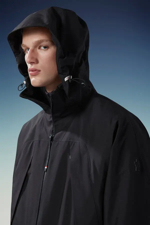 Moncler Lapaz Ski Jacket With Hood And Logo Details