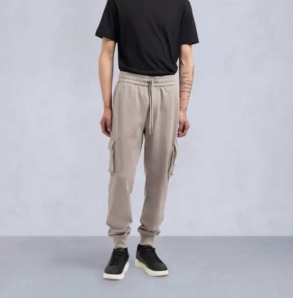 Moose Knuckles Hartsfield Logo Plaque Cargo Pants - Nude