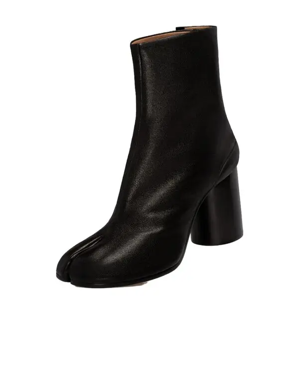 MAISON MARGIELA Tabi Ankle Boots - Black