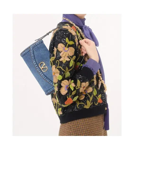 Valentino Garavani Small Denim Shoulder Bag With Vlogo Clasp - Blue