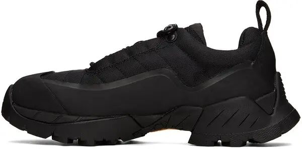 ROA Quilted Round-toe Low-top Sneakers