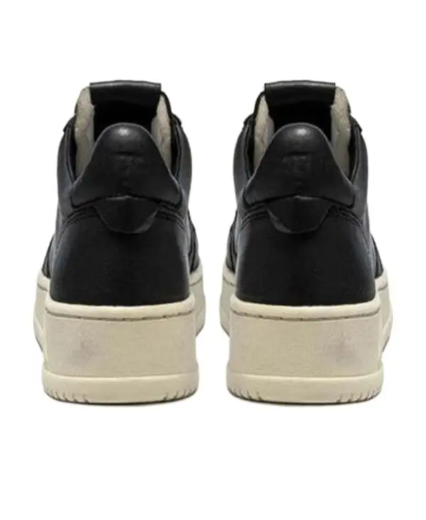 AUTRY Medalist Lace-up Sneakers