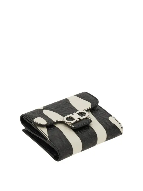 FERRAGAMO Gancini Compact Wallet