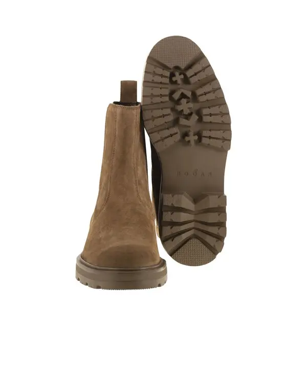 Hogan H673 Suede Chelsea Ankle Boots
