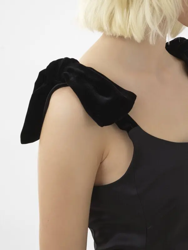 Chloé Velvet Bow Detailed Midi Dress