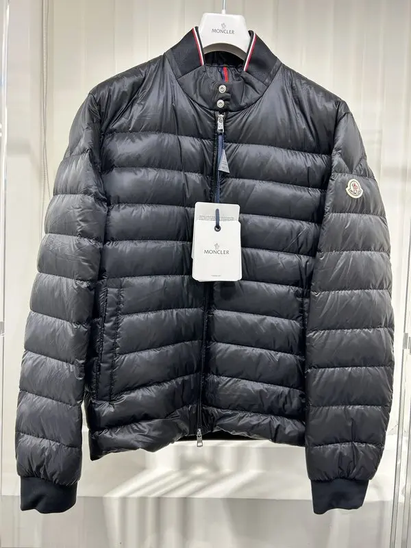 Moncler Rigel Short Padded Jacket - Black