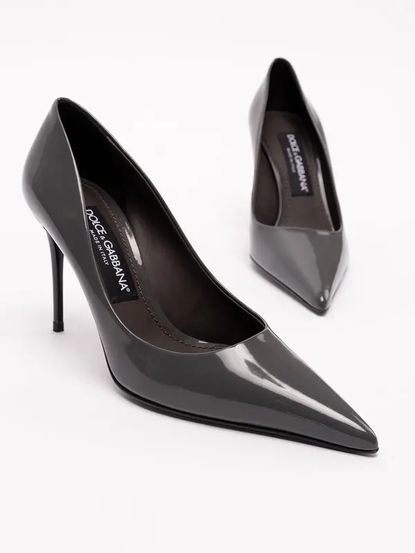 Dolce & Gabbana Pointed Toe High Heel Pumps With Logo Detail - Black