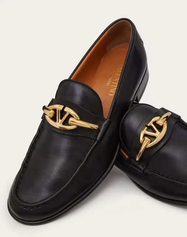 Valentino Garavani Vlogo Plaque Slip-on Loafers