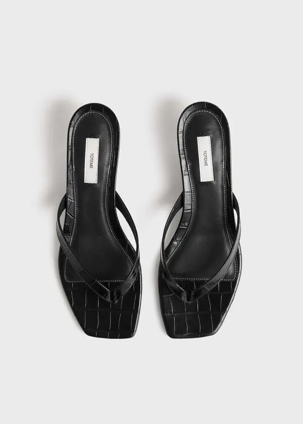 TOTEME Embossed Flip Flops - Black