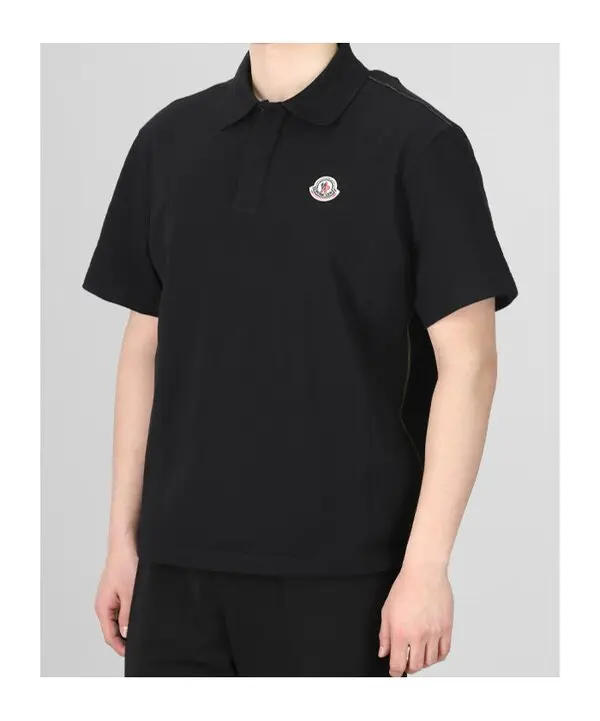 Moncler Logo Patch Short-sleeved Polo Shirt - Black