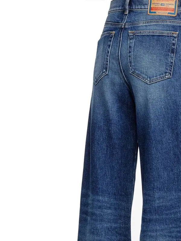 DIESEL® 1978 D-akemi L32 Flared Jeans - Blue